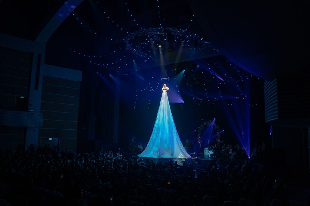 Cirque Alice Review: A Whimsical Journey in Wonderland